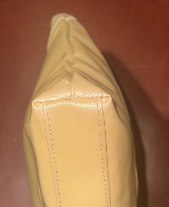 Rare Givenchy Bag Vintage 1990s bag case Beaute Parfu… - Gem