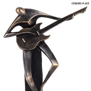 Abstract Guitarist Sculpture, Modern Resin Musician Statue, Decorative ...