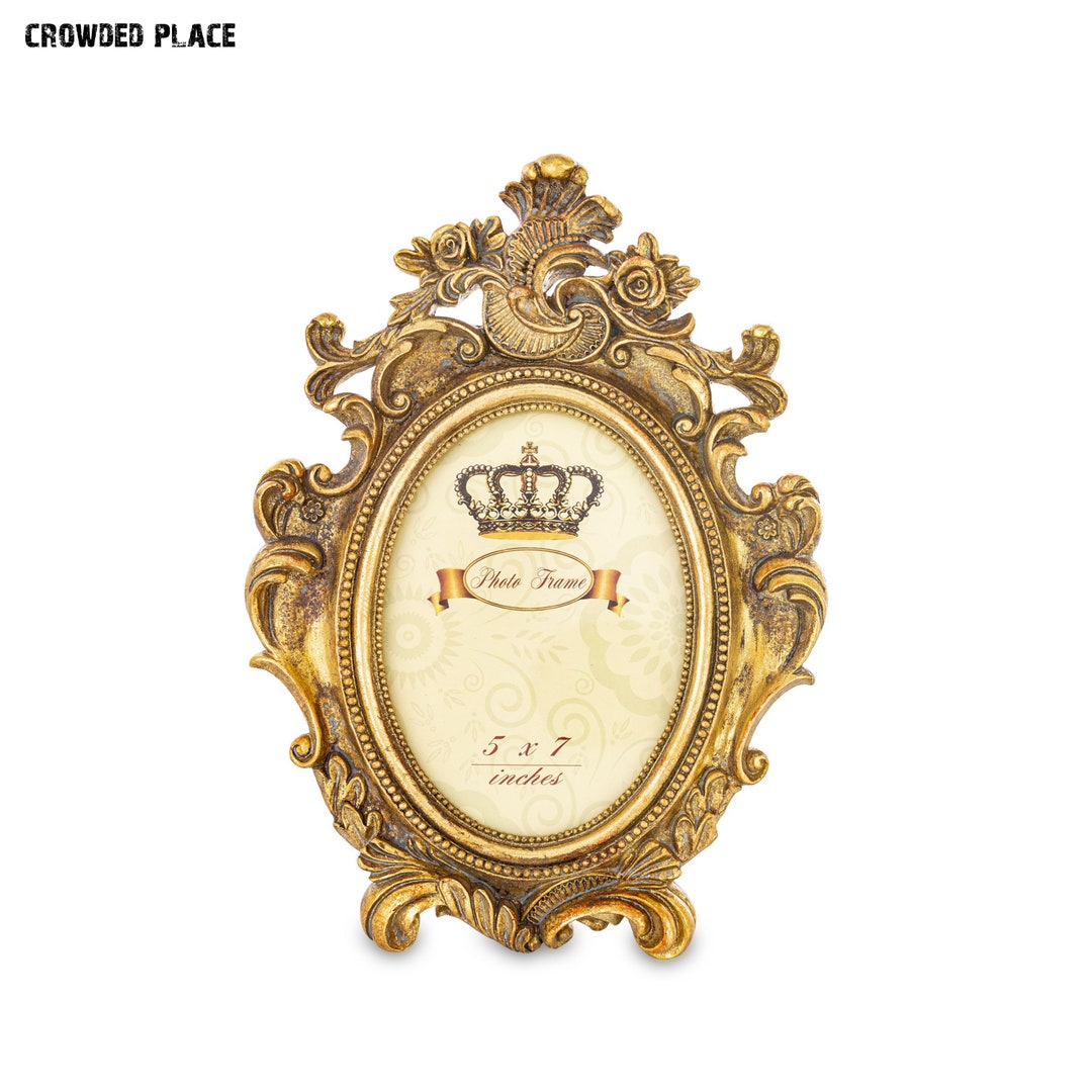 Unusual Palace Style Oval Photo Frame, Richly Decorated Photo Frame ...