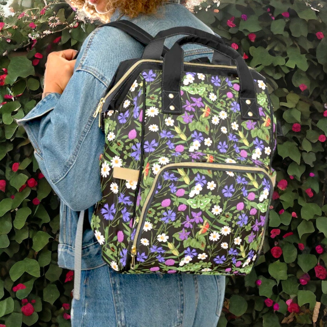 Cottagecore Wildflower Garden Backpack, Dark Floral Laptop Backpack ...