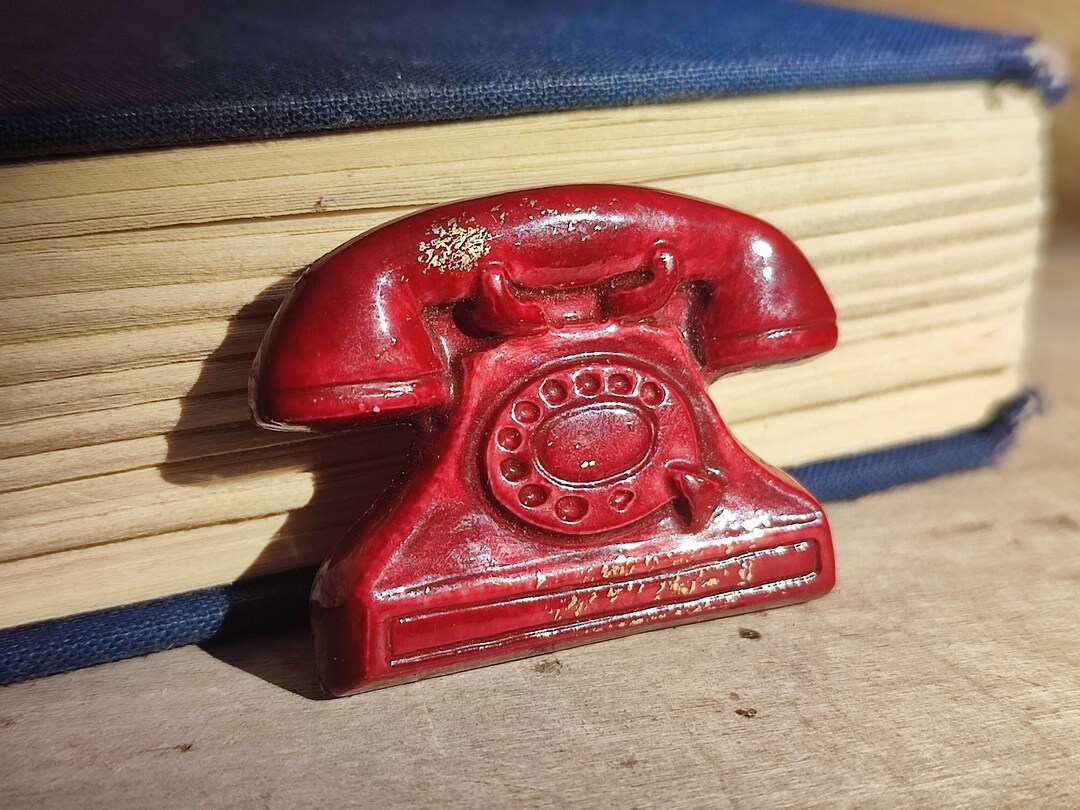 Vintage Old Plastic Rotary Telephone Brooch Pin Unisex Timeless ...