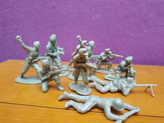 Mars Classic Toy Soldiers Plastic Figures Army Miniature - Etsy