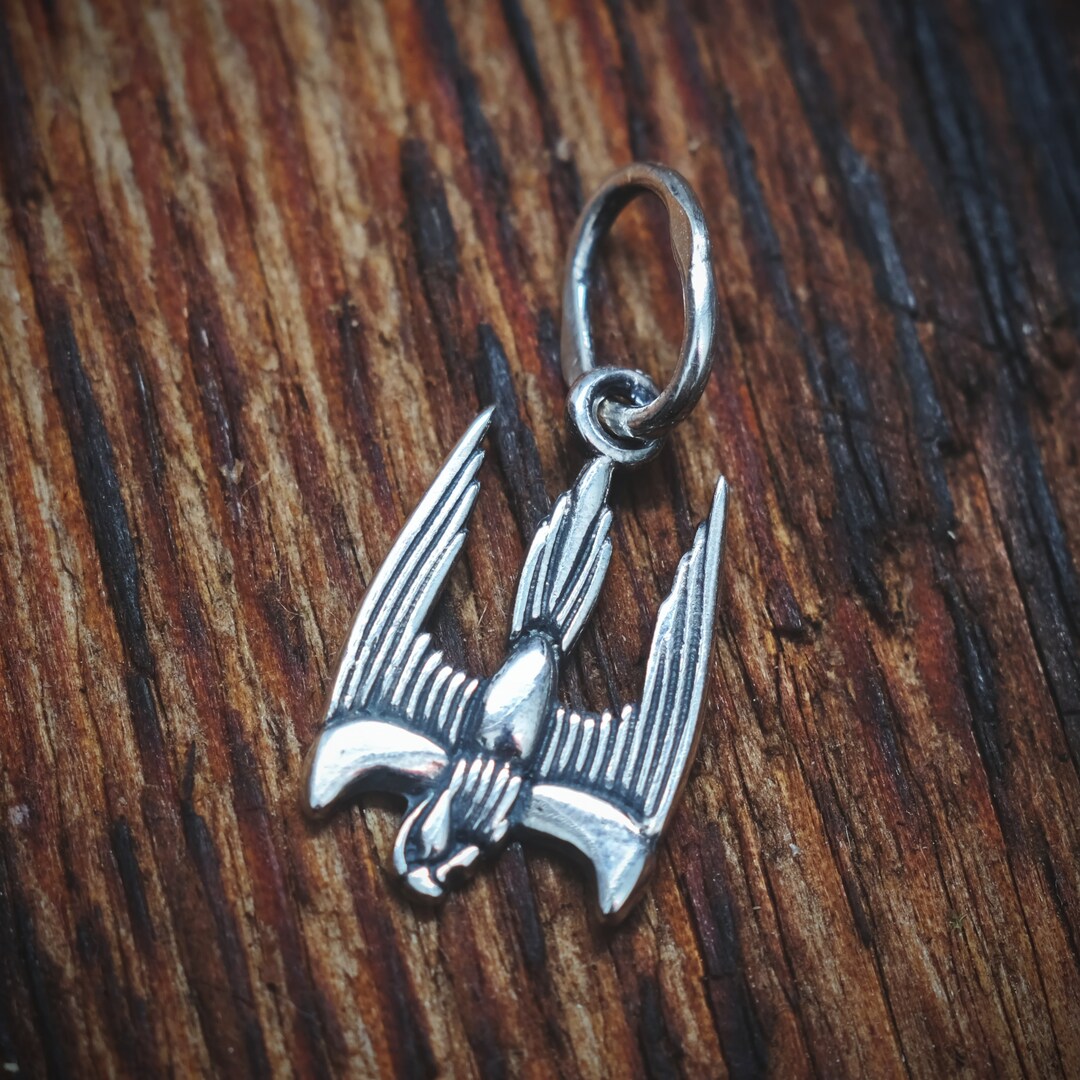 Small Ukrainian Falcon, Ukraine Symbol Tryzub Pendant Silver Bird ...