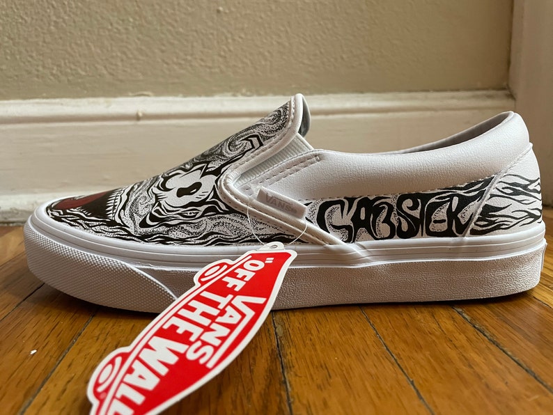 Custom Marvel Venom Vans - Etsy
