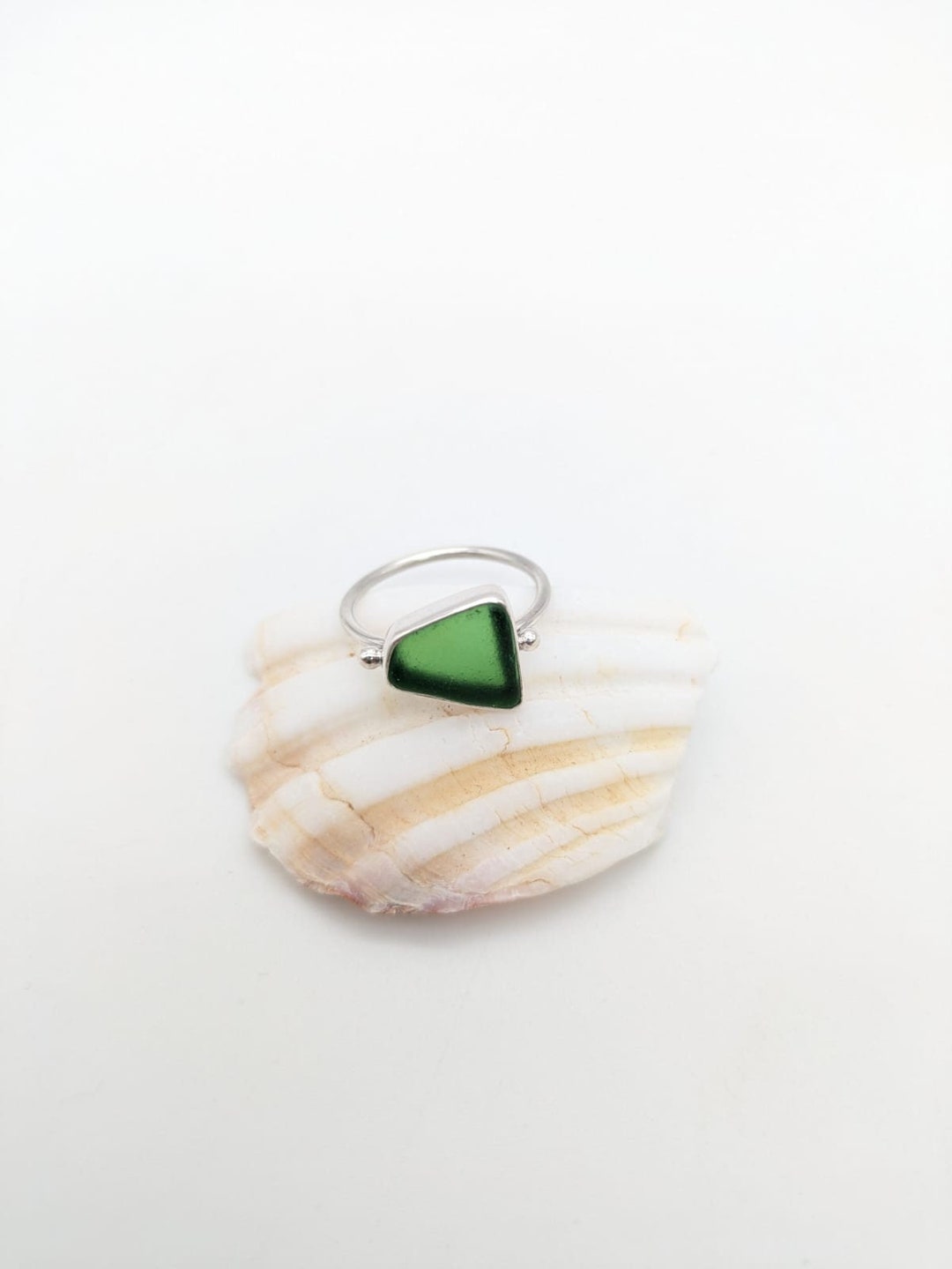 SALE Green Cornish Sea Glass Ring Sterling Silver US Size 7 UK Size N ...