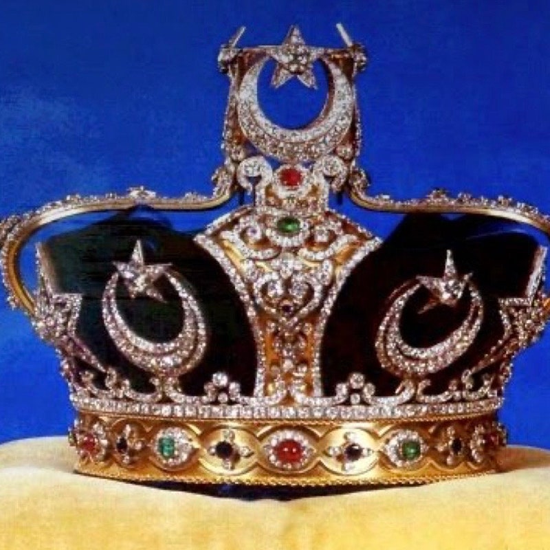Vintage Crown - Etsy
