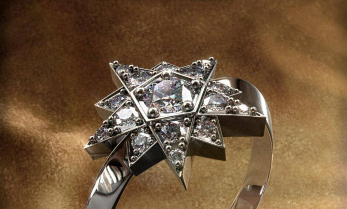 Victorian Style Star Ring With American Diamond, Silver Purity 92.5 ...