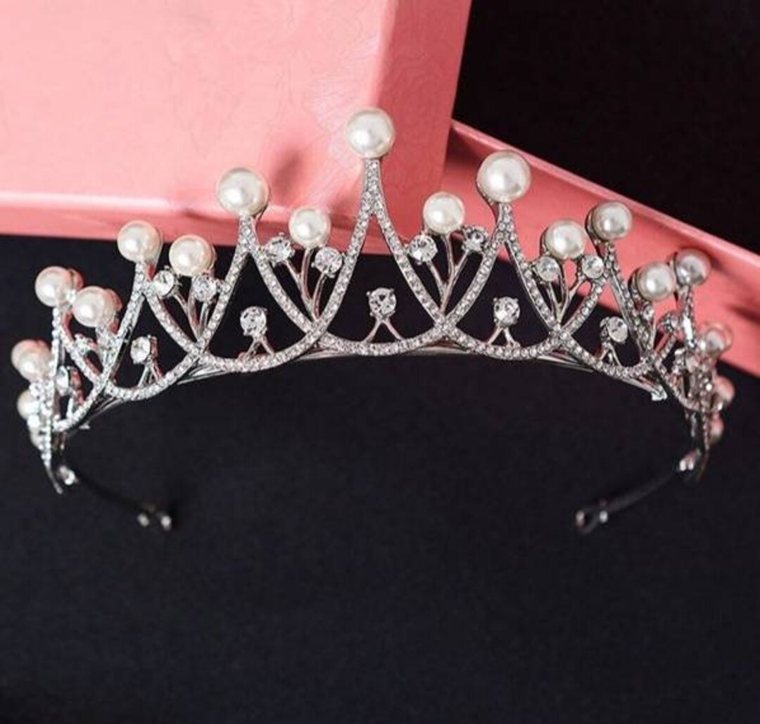 Victorian Rose Cut and Pearls Tiaras, 12.80ct Diamond Silver Purity 92. ...