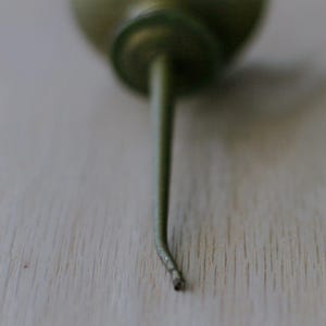 V I N T A G E Hand Painted Midget Brand Folk Art Tin Thumb Oil Can/made ...