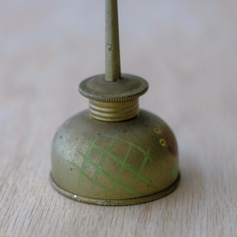 V I N T A G E Hand Painted Midget Brand Folk Art Tin Thumb Oil Can/made ...