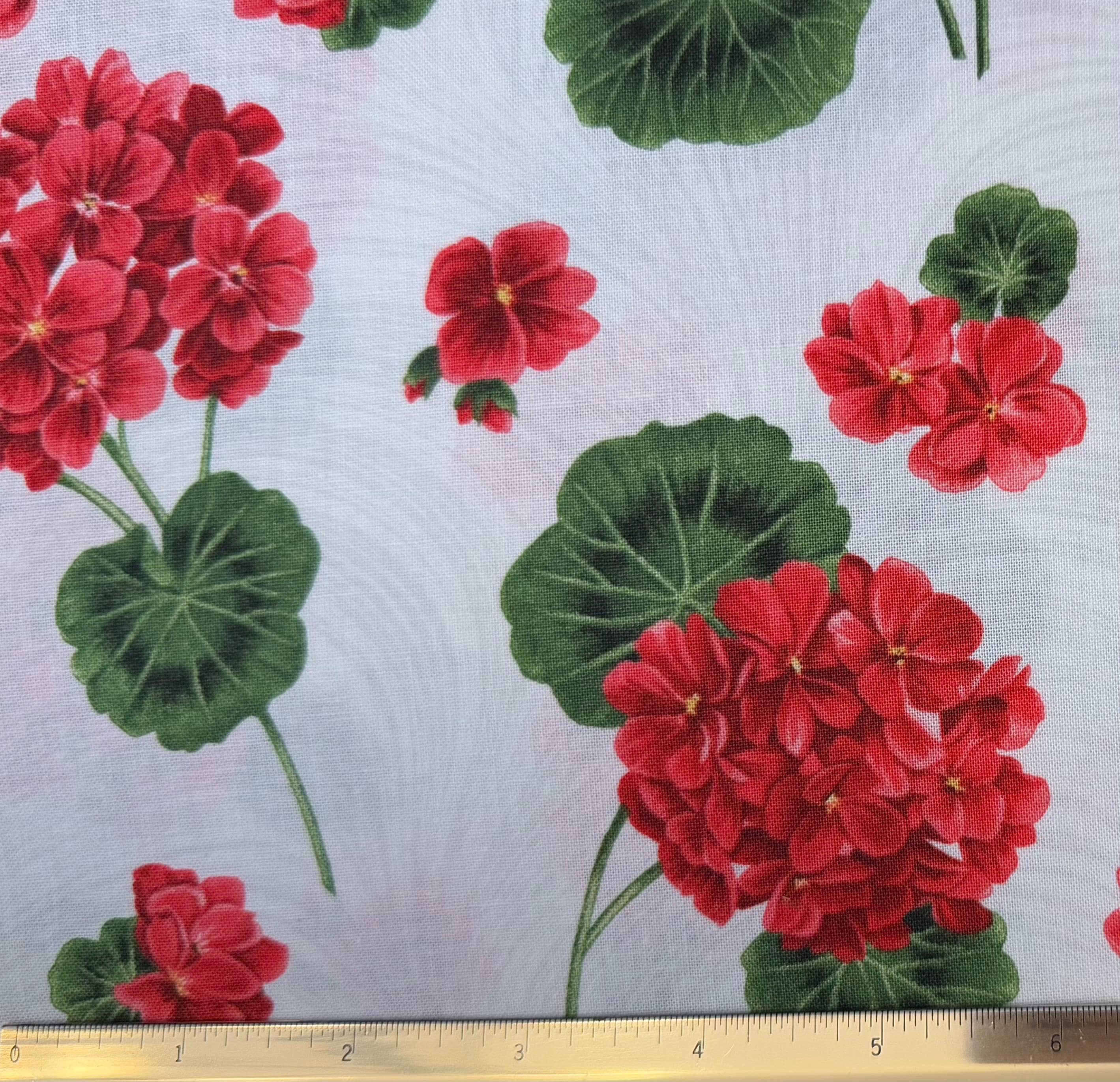 Betty's Geraniums Fabric | Geranium Fabric | Floral Fabric | Kanvas by ...