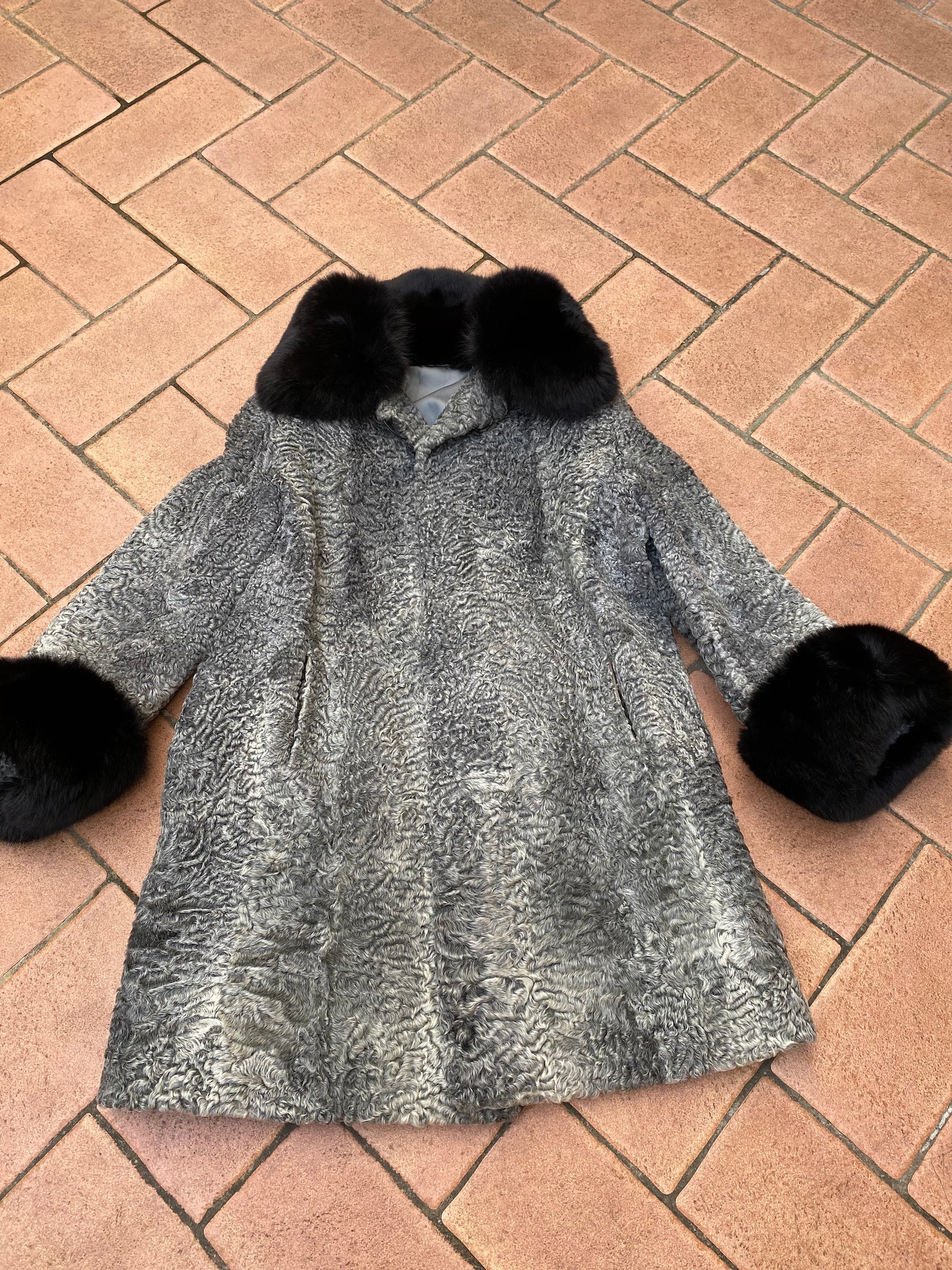 80s Luxury fur coat vintage/Giacca pelliccia astrakan grigia | Etsy