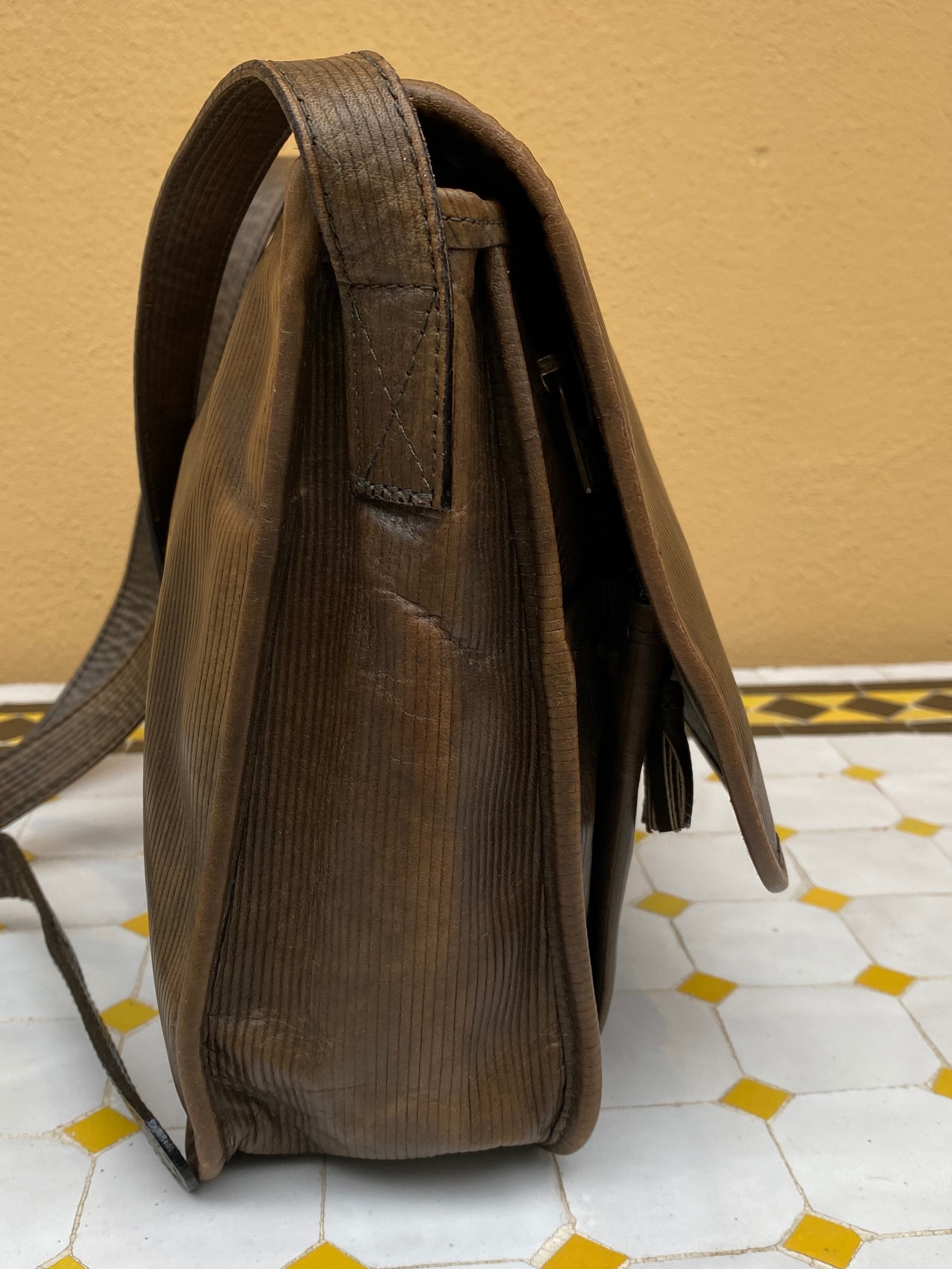 80s Fendi Authentic Vintage Crossbag/fendi Bag/brown Leather - Etsy