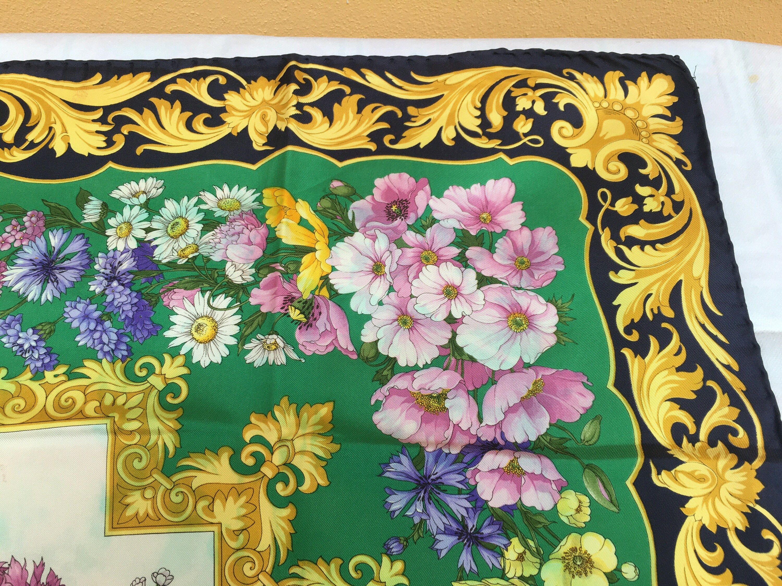 Vintage FOULARD R. DI RATTI/ Floral Vintage Scarf 80s/fashion | Etsy