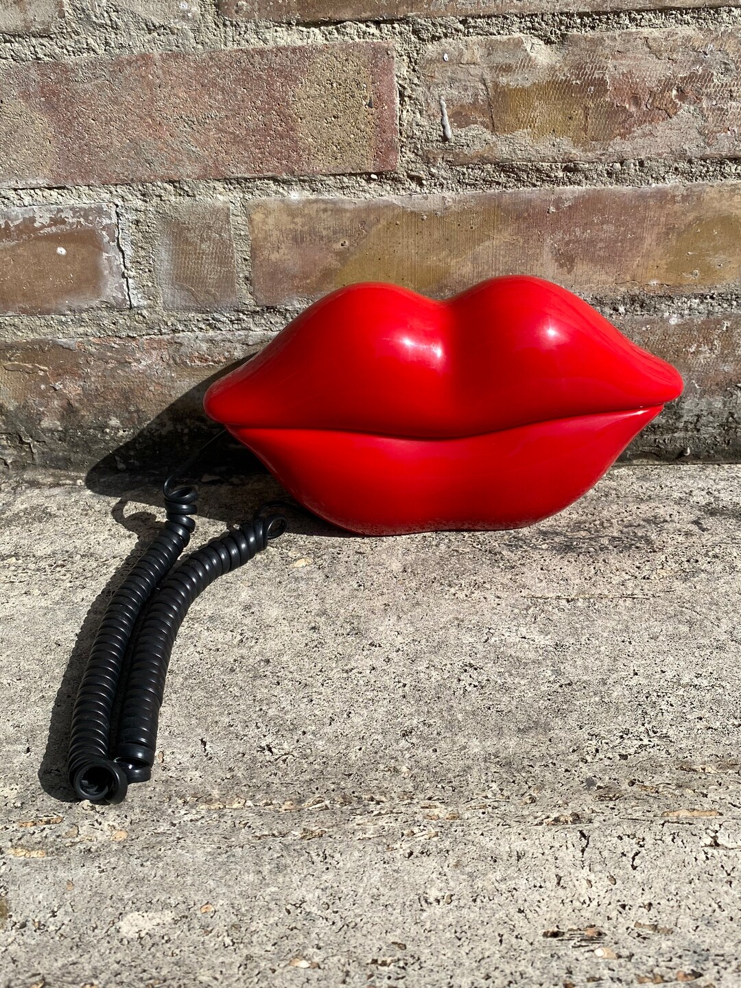 70s Vintage Red Lips Telephone Design Master/vintage Red Lips Telephone ...
