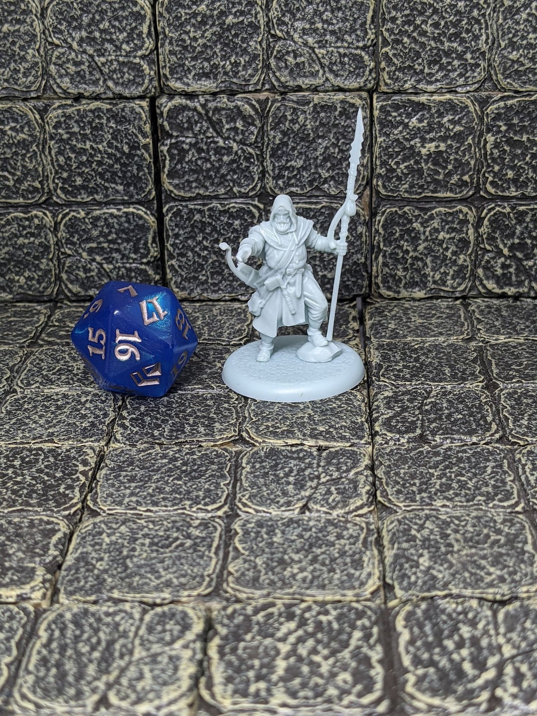 Howland Reed Unpainted Dnd Mini - Etsy