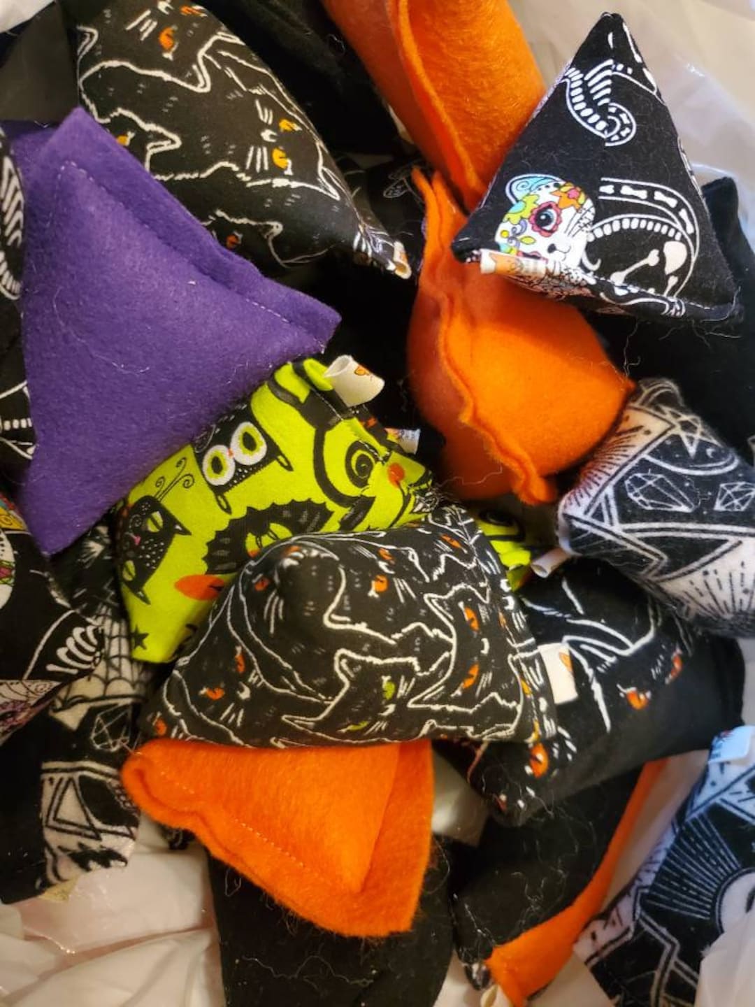 Mystic Glow Fabric Assorted Bouncy Toys Potent Catnip Fun Odd Cheeze ...