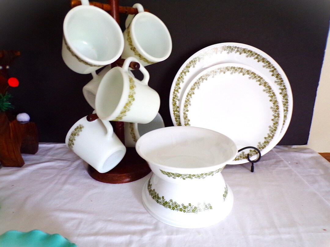 Spring Blossom (green Flowers) by Corning, Plates, Saucers, Bowls and ...