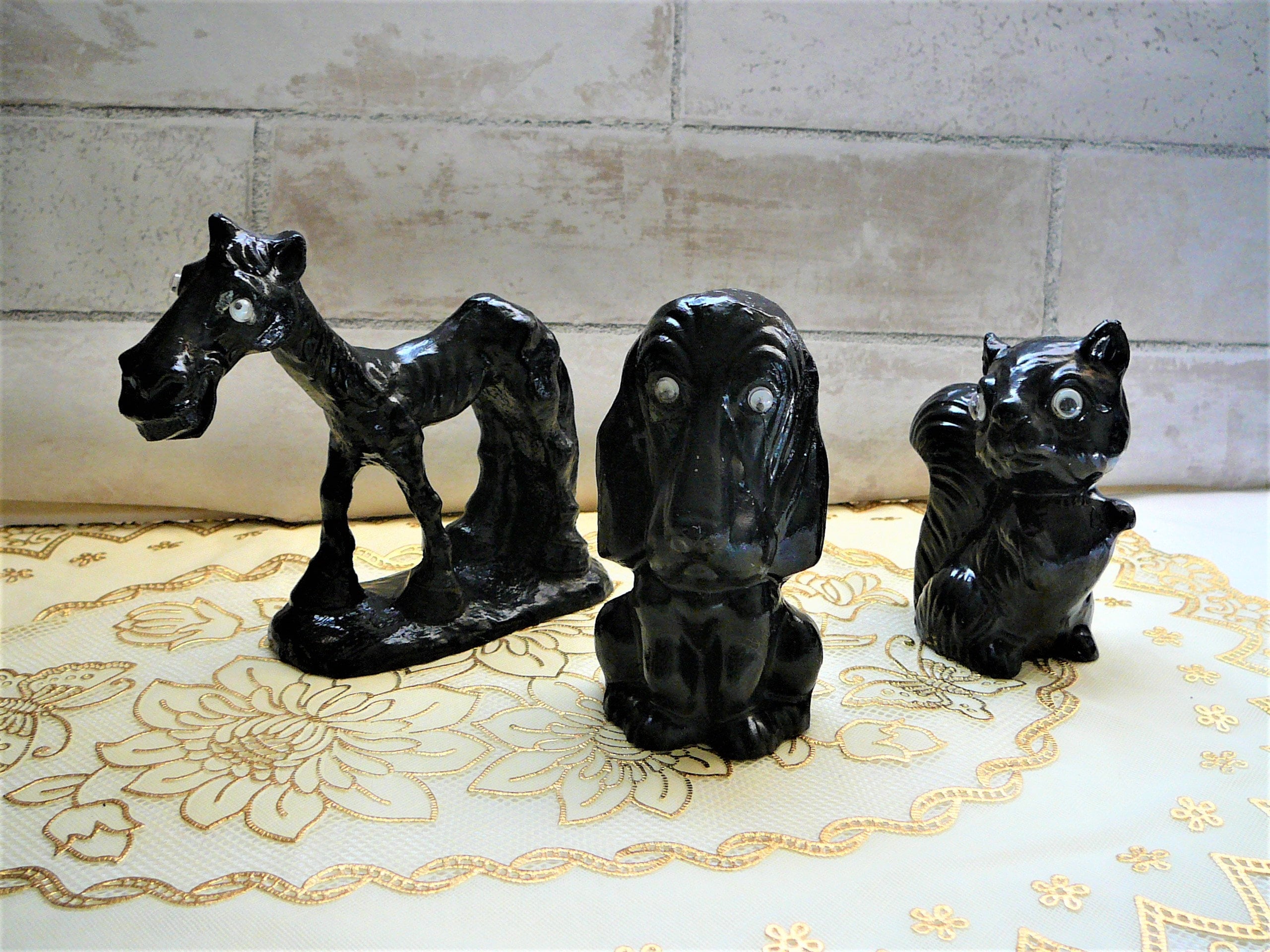 Vintage Googly Eyes Critters Carved From Coal Squirrel Hound - Etsy