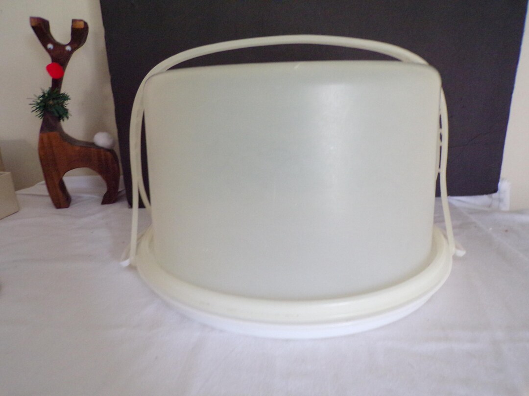 Vintage Tupperware 10 Cake Taker Carrier W/ Handle Made in USA, Damaged ...