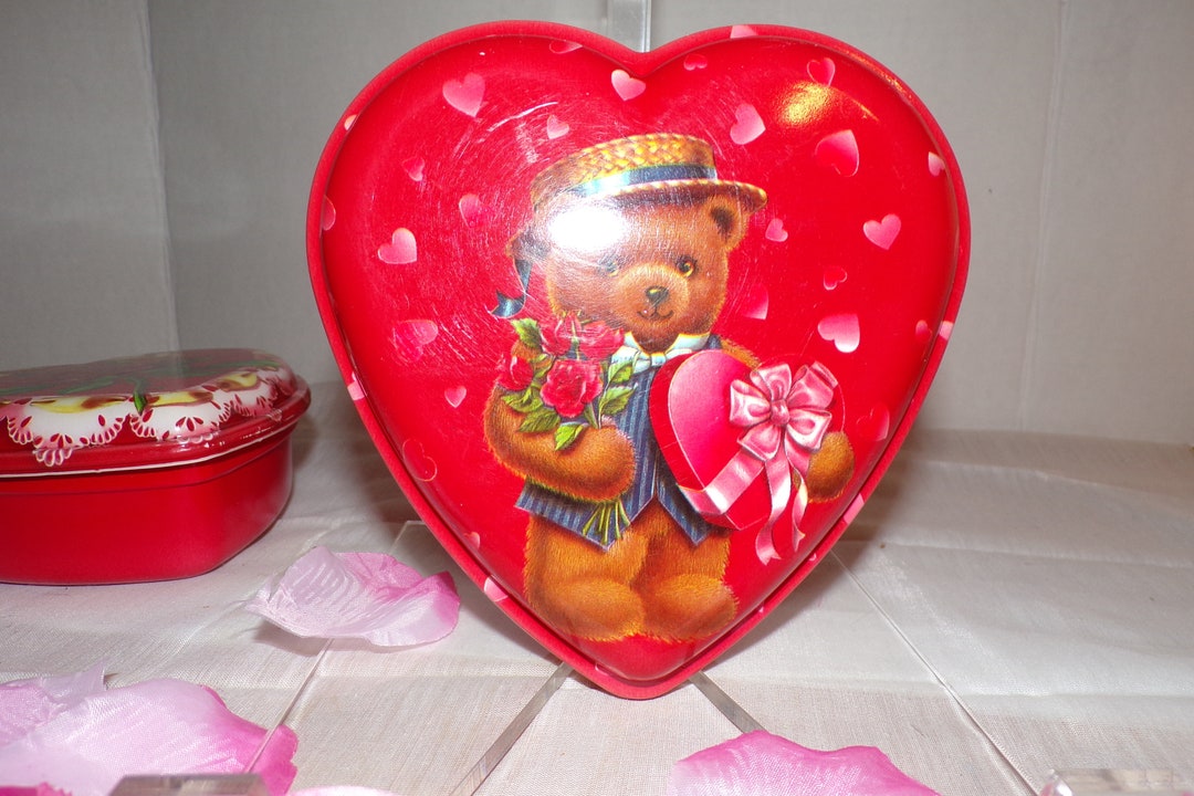 Valentines Day Vintage Heart Shaped Molded Plastic Gift Boxes Set of 2 ...