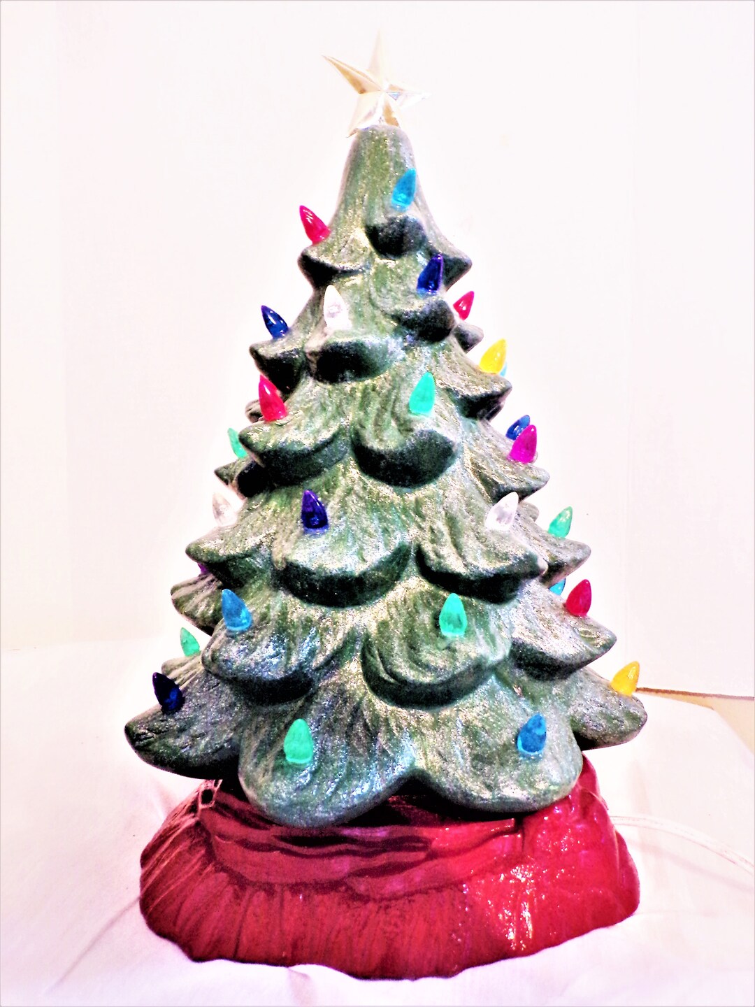Vintage 15 Christmas Tree Illuminated Multi Colored Lights Sits on Base ...