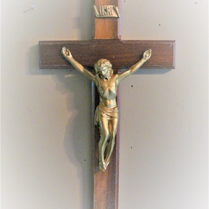 Beautiful Crucifix in Gold Bronze Metal and Oak Wood With INRI ...