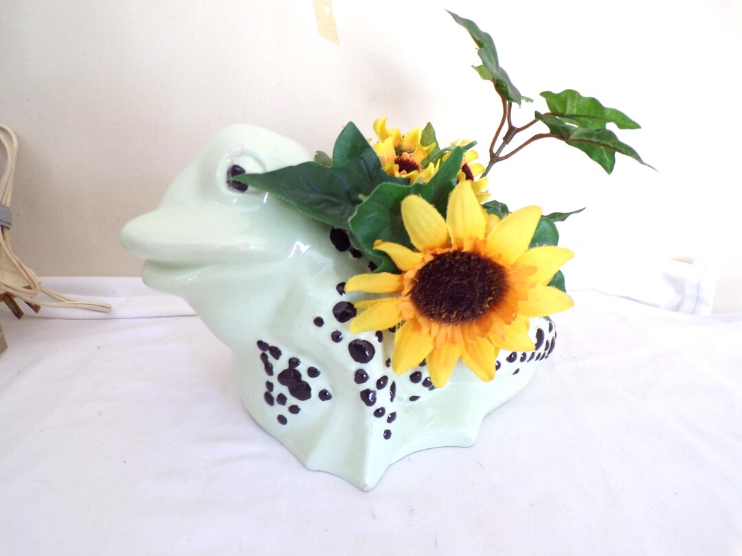 Vintage Ceramic Frog Flower Planter Pottery Vase, Large 9