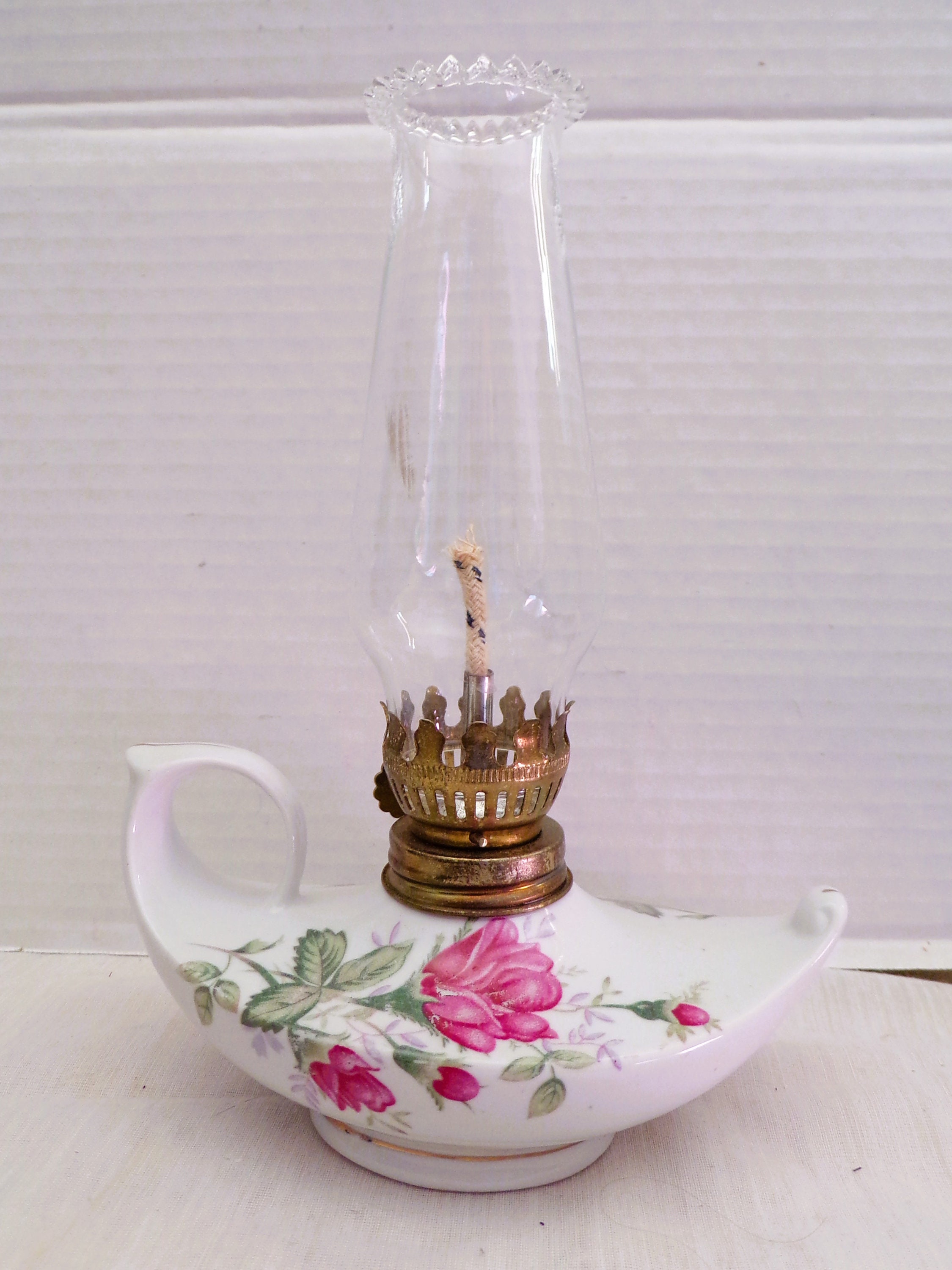 Victorian Hurricane Lamp Aladdin