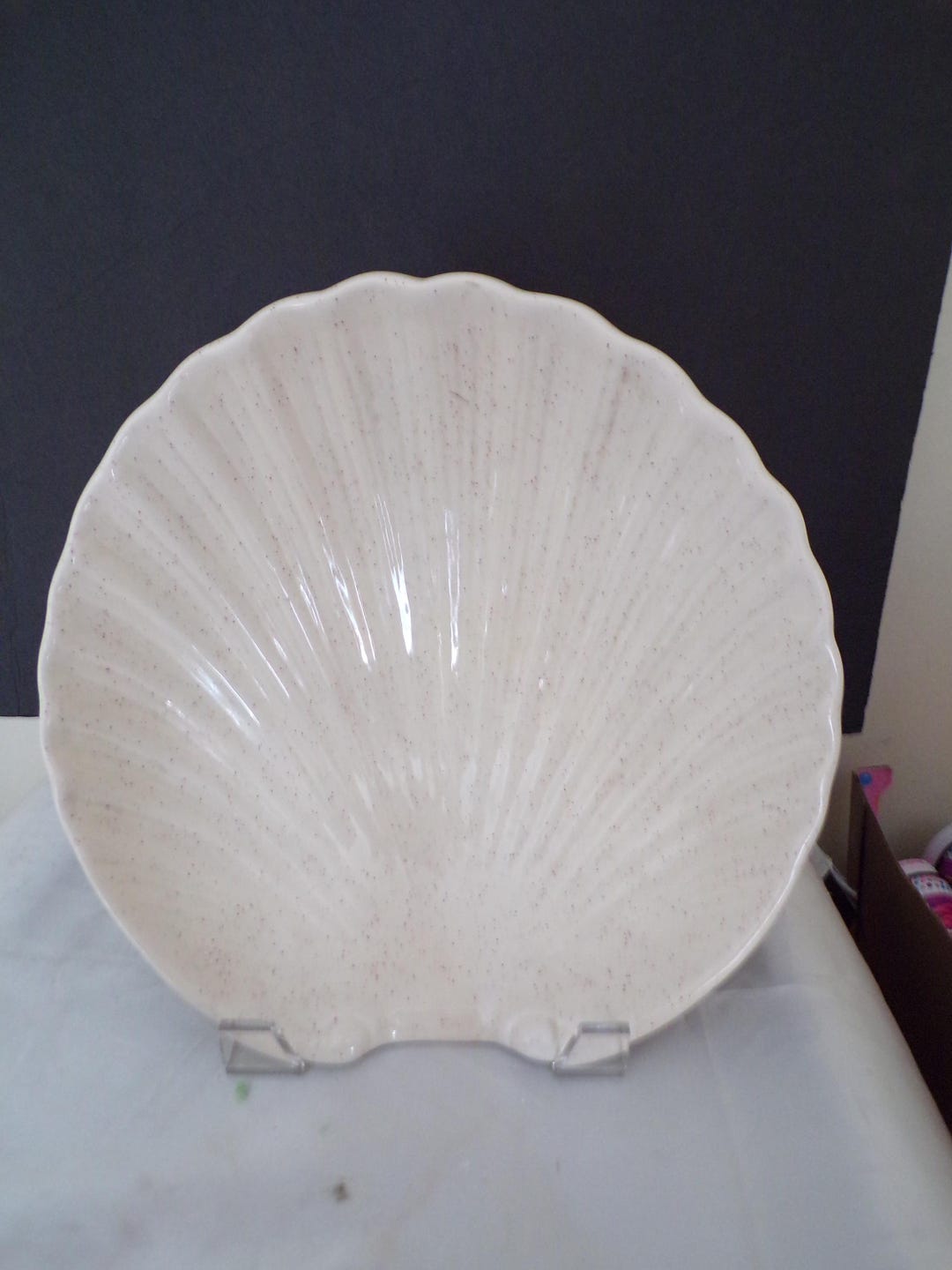 Ceramic Pottery Seashell Clam Shell Console Dish Speckle Brown on White ...