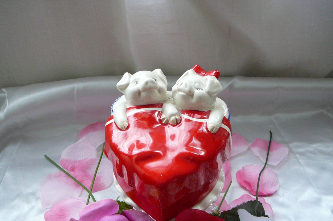 Vintage Pigs in A Blanket Trinket Box Valentine's Day Gift, Ceramic ...