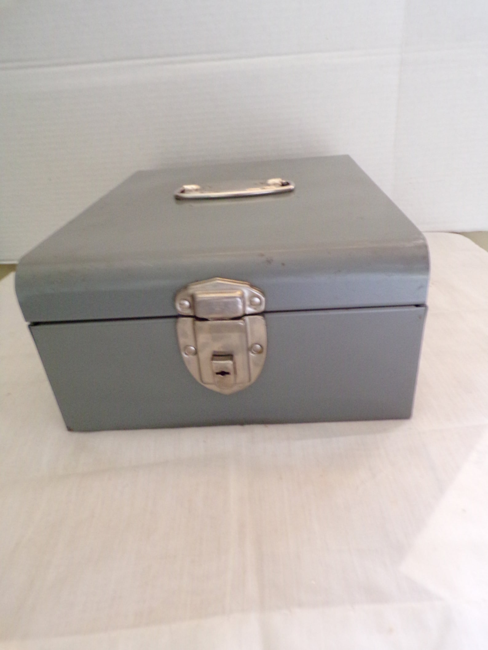 Vintage Portable 12" X 9" Key and Lock Letter File Box, Documents ...
