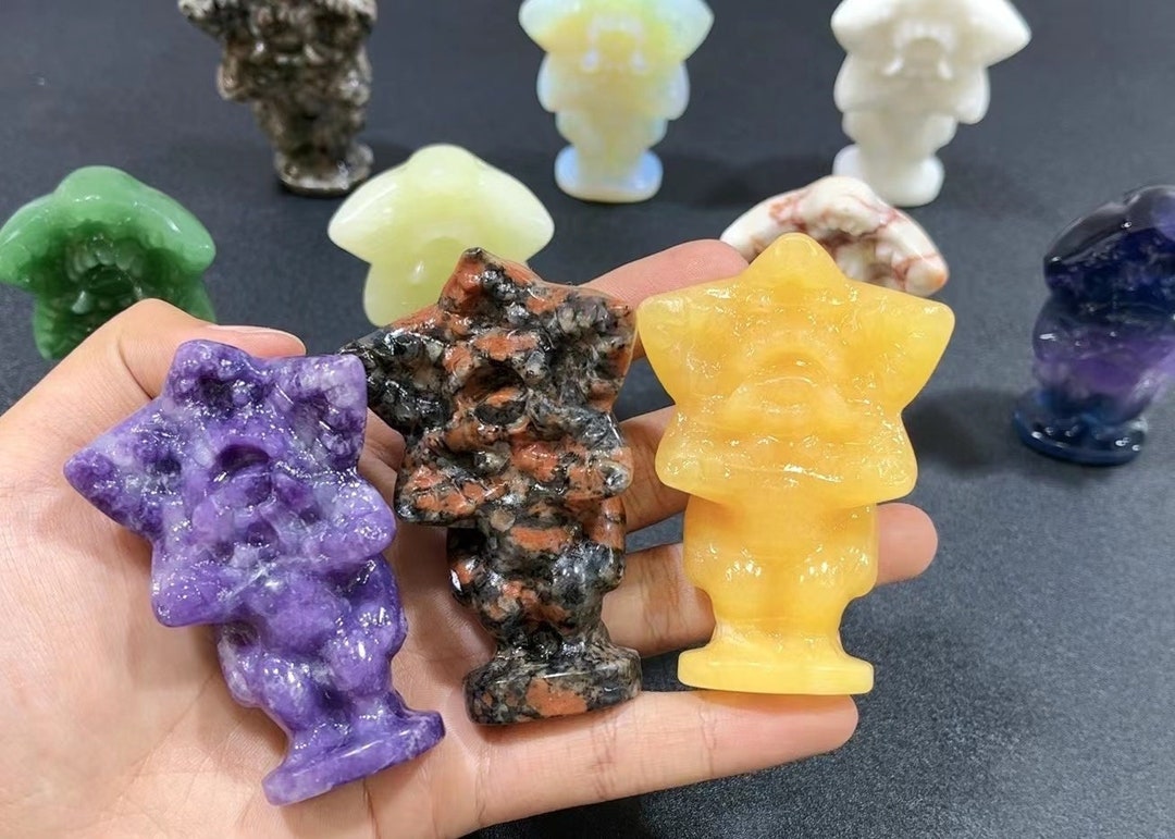 2.8 Natural Quartz Crystal Carved Corpse Flower quartz - Etsy