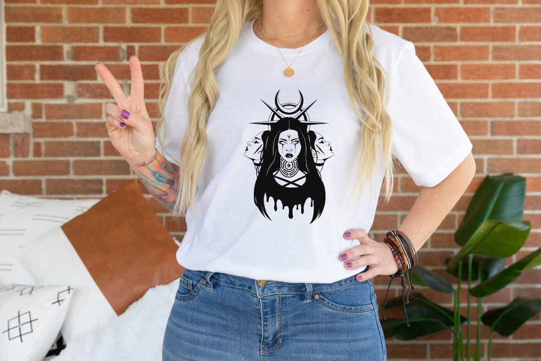 HECATE Goddess T-shirt, Crest Hekate Costume, Three Hecate Goddess ...