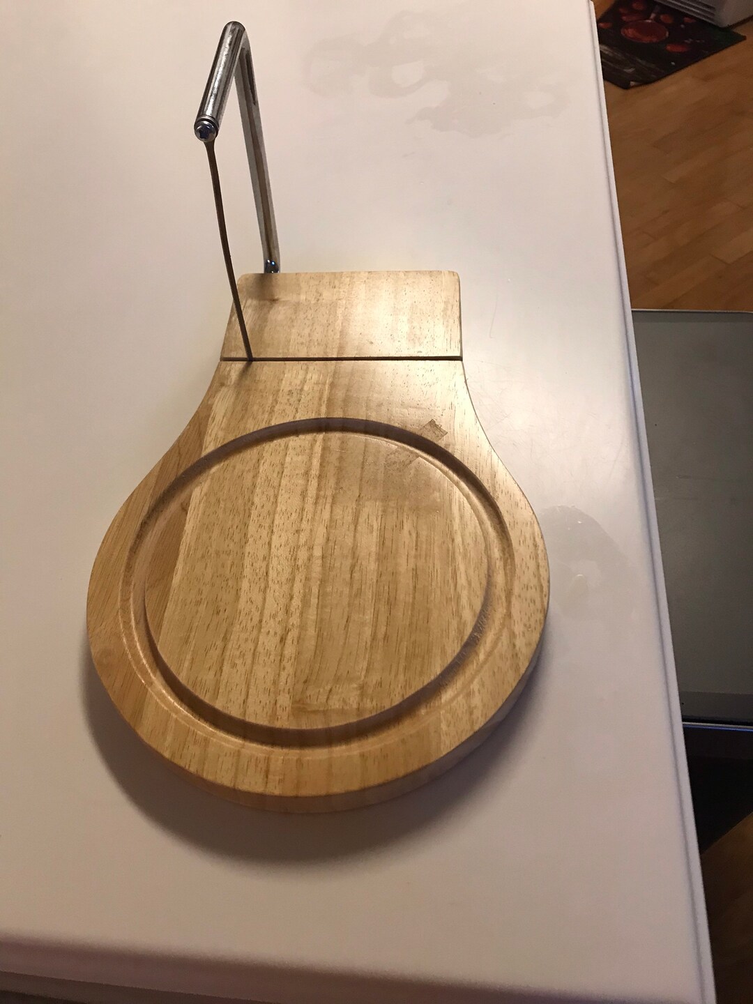 Small Round Cheese Board With Cutter & 5 Pampered Chef Wine/ Chef Tags ...