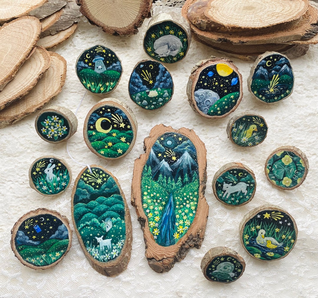 Original Handmade Mini Wood Slice Painting - Pins/brooches and Hanging ...