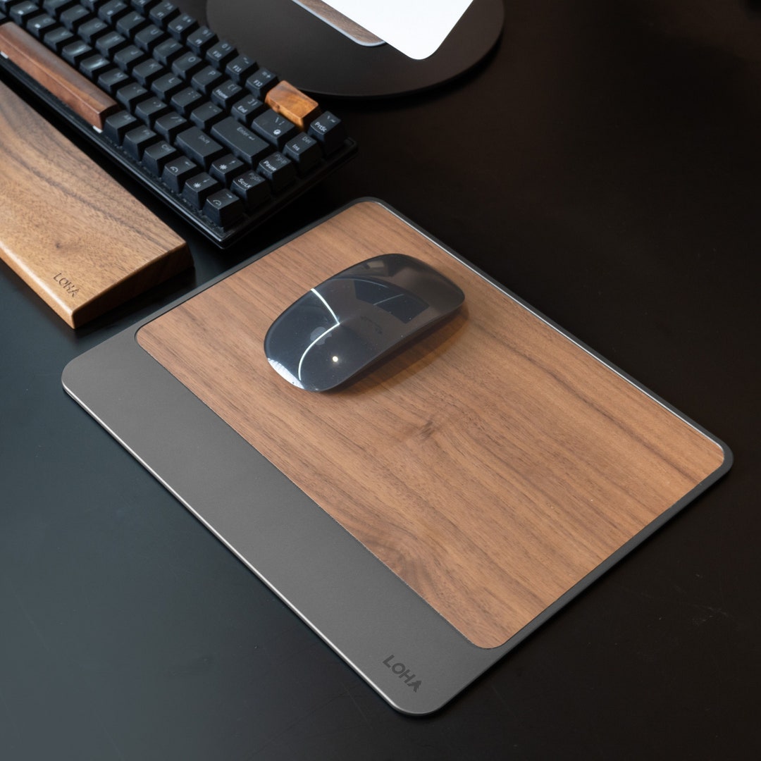 Premium Wood & Aluminium Mouse Pad - Modern Eco-friendly Design ...