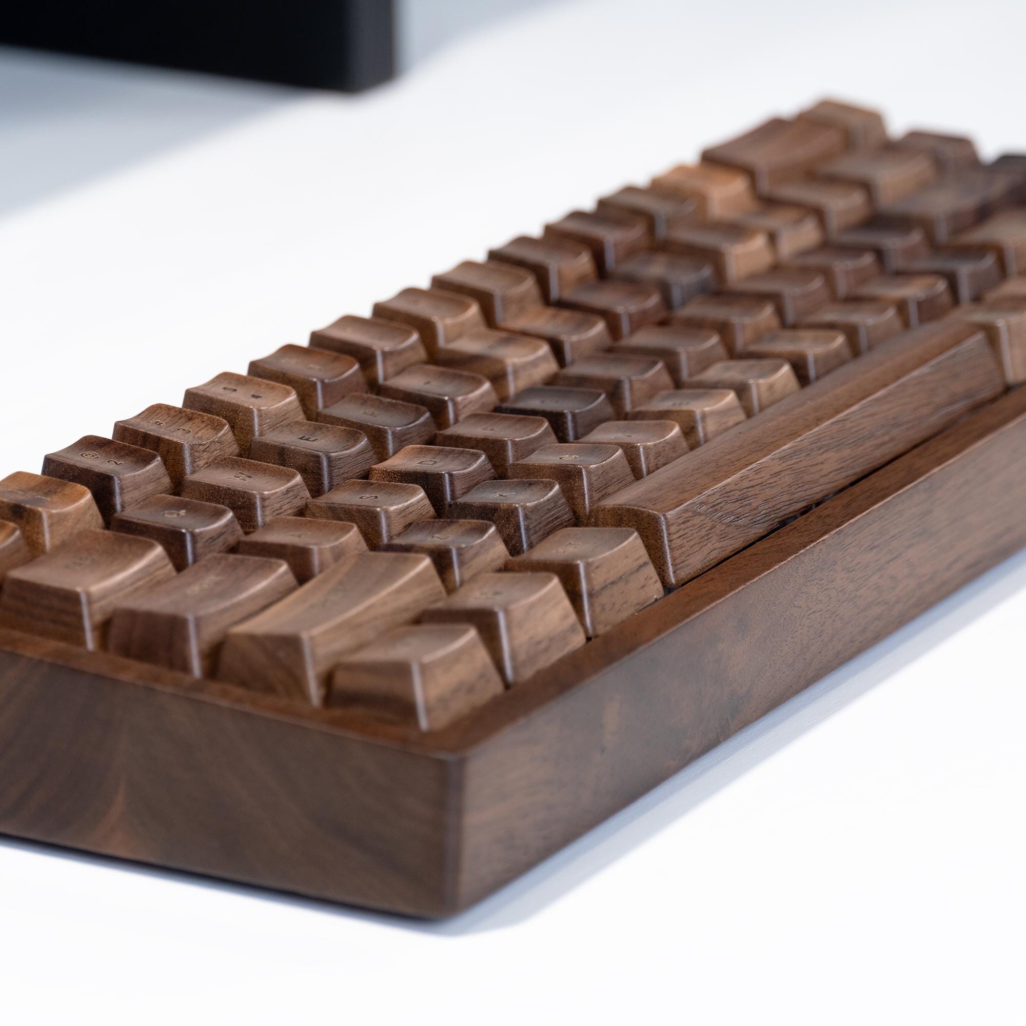 Wooden Keycaps(full Keyboard Language Engraved): Black Walnut Wood ...