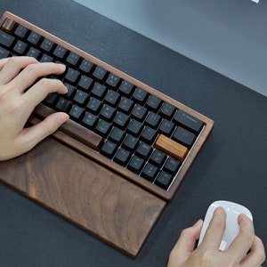 Black Walnut Wood Mechanical Keyboard Case: Wooden GH60 Wooting 60HE/HE ...