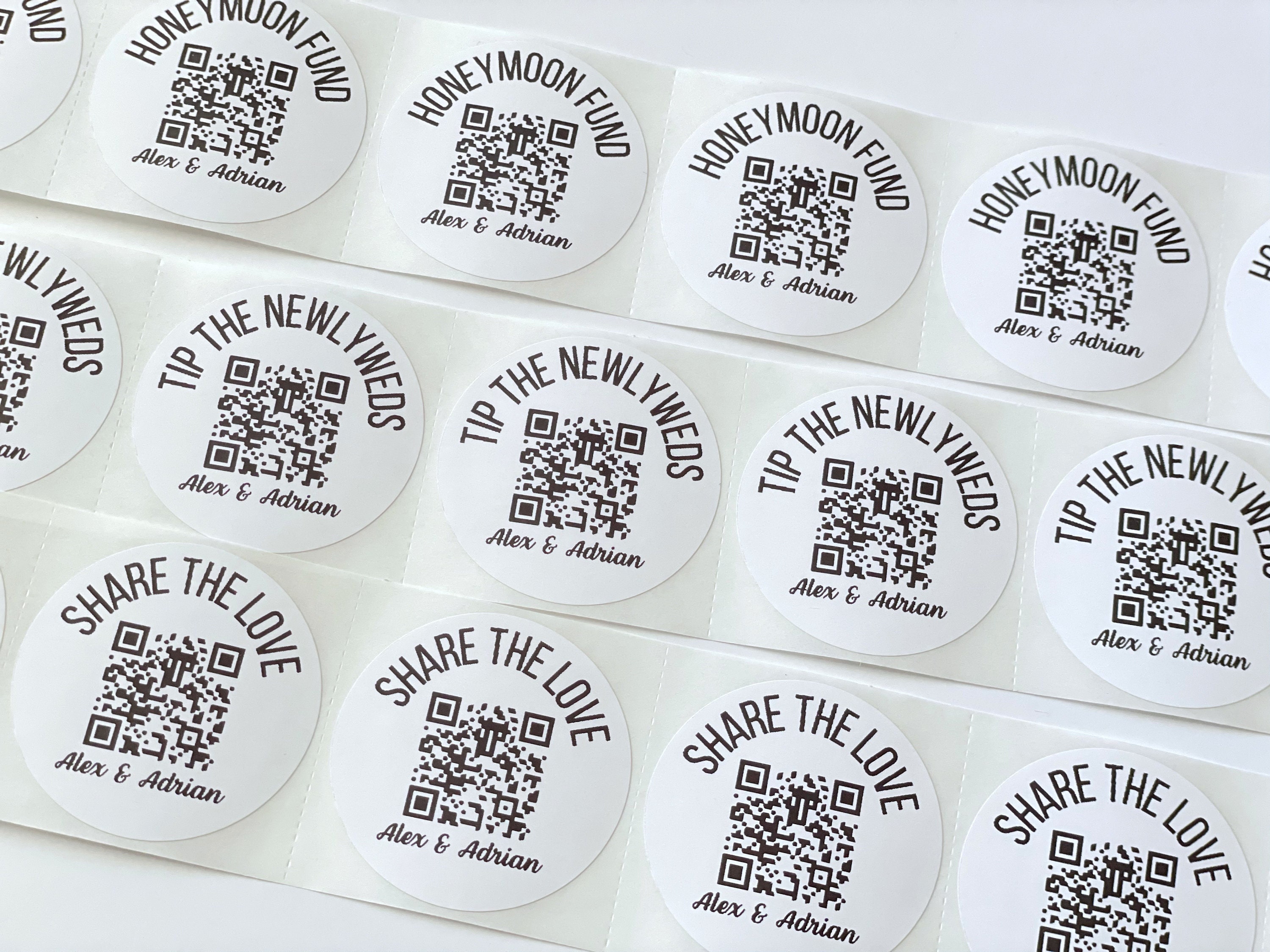 Wedding Stickers Qr Code Labels Circle Wedding Qr Code for Pictures ...