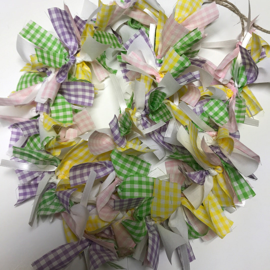 Gingham Garland for Spring-summer-garden Party-birthdays-weddings-photo ...