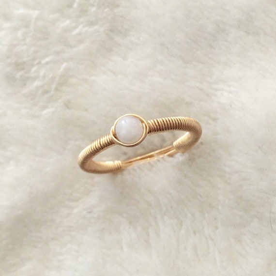 Mondstein Ring 14K Gold filled Sterling Silber 14K Rosegold filled Ring Juni Geburtsstein Ring zierlich Stapelring Winziger Edelstein Ring Etsy