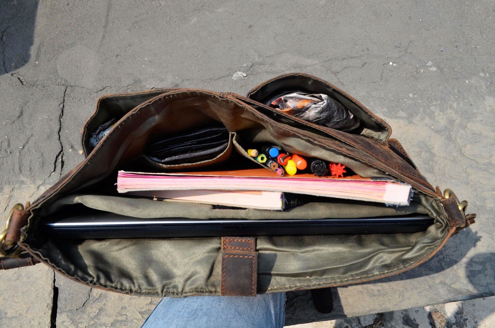 Handmade Buffalo Leather Messenger Cross-body Laptop Bag - Etsy