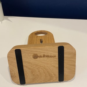 IPhone Magsafe Charging Stand, Solid Oak Docking Station, Qi2 Wireless ...