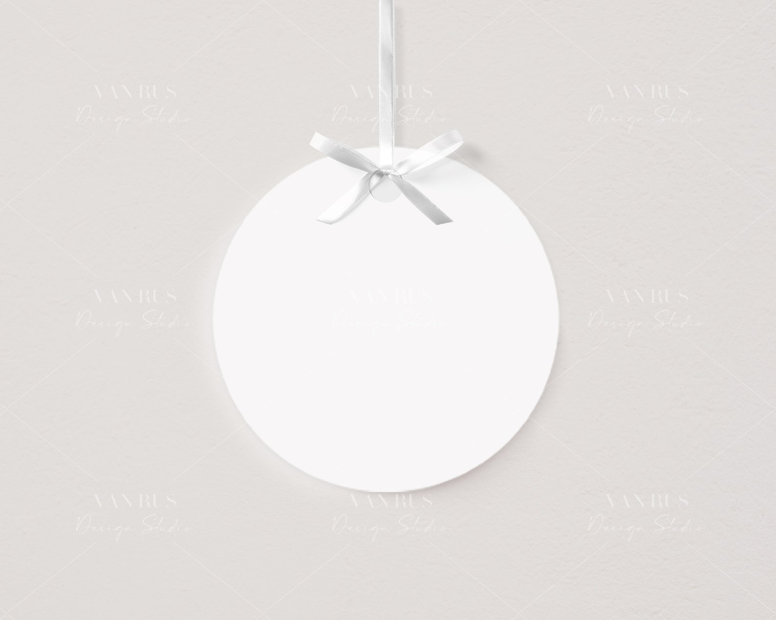 Round Tag Mockup Bundle: Gift Sticker, Favor Tag (JPG, PSD) - Etsy