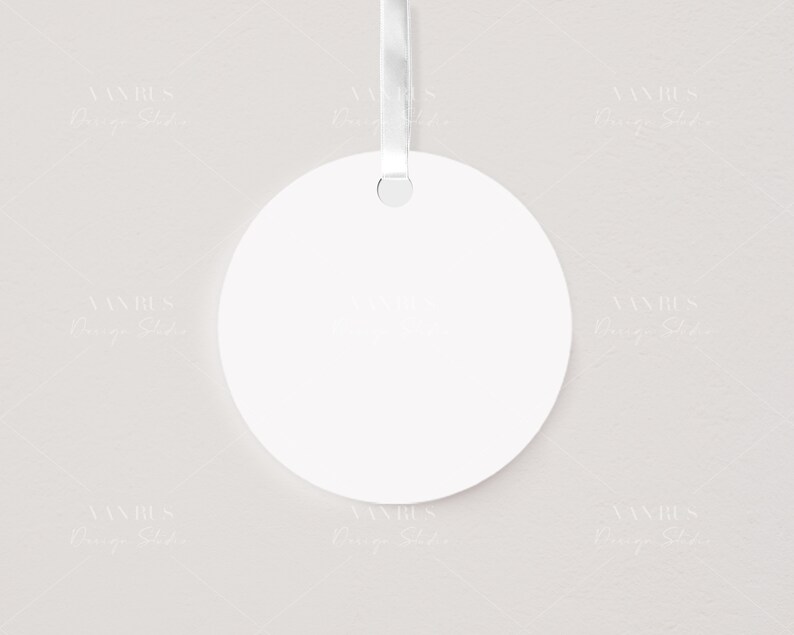 Round Tag Mockup Bundle: Gift Sticker, Favor Tag (JPG, PSD) - Etsy