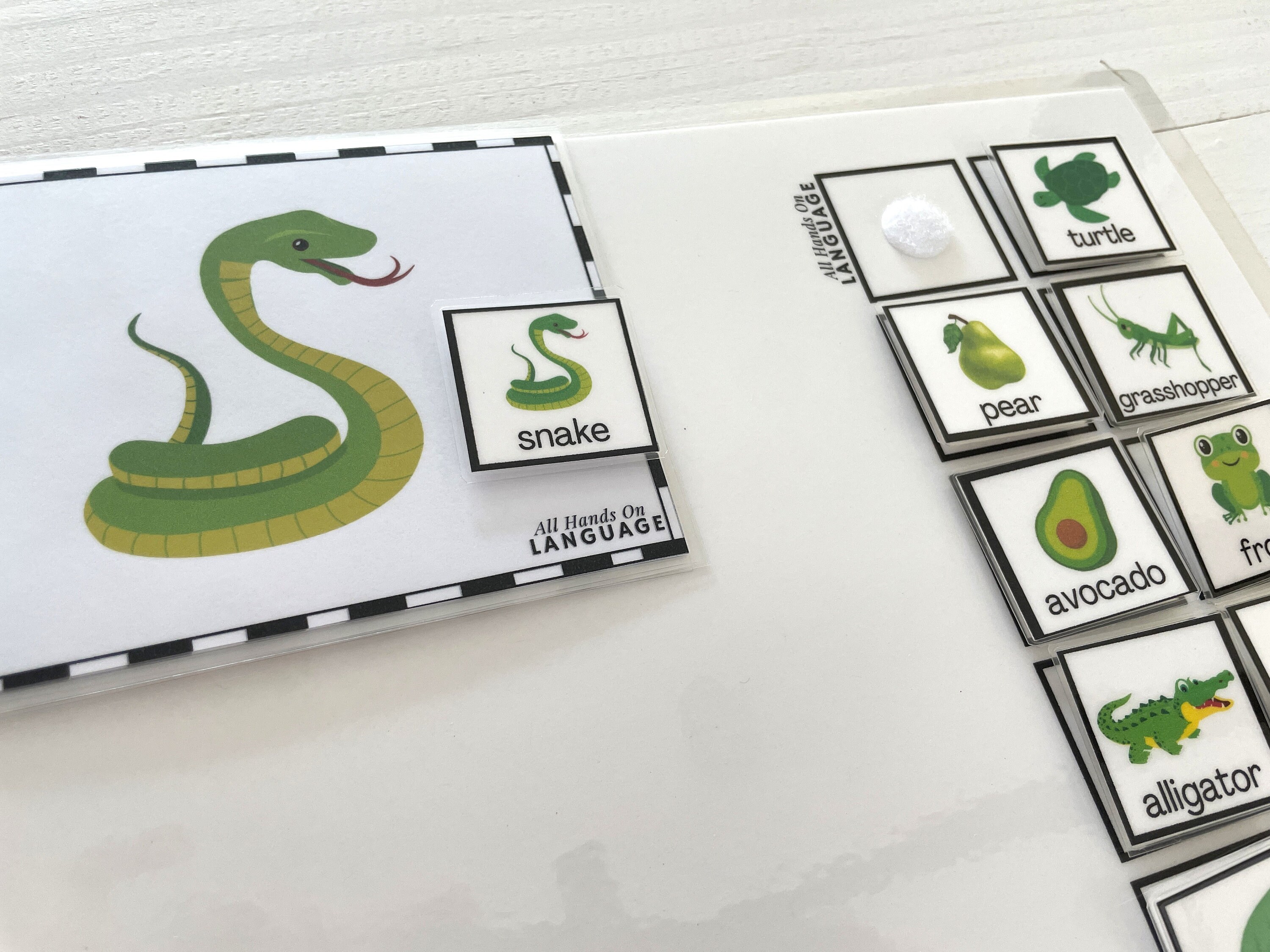 I See GREEN... Interactive Book and Sentence Formulation Activity ...