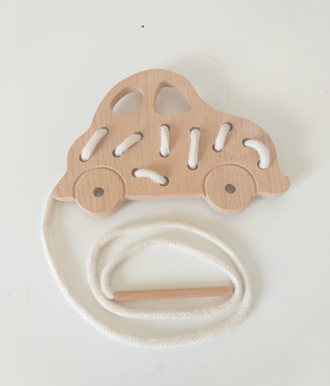 Montessori Wooden Thread Car Toy, Car Game for Fine Motor Skills ...