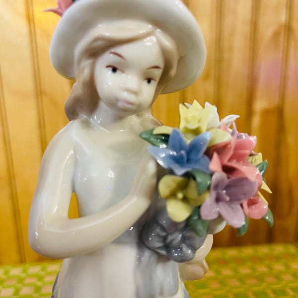 Lladro Figurine - Etsy