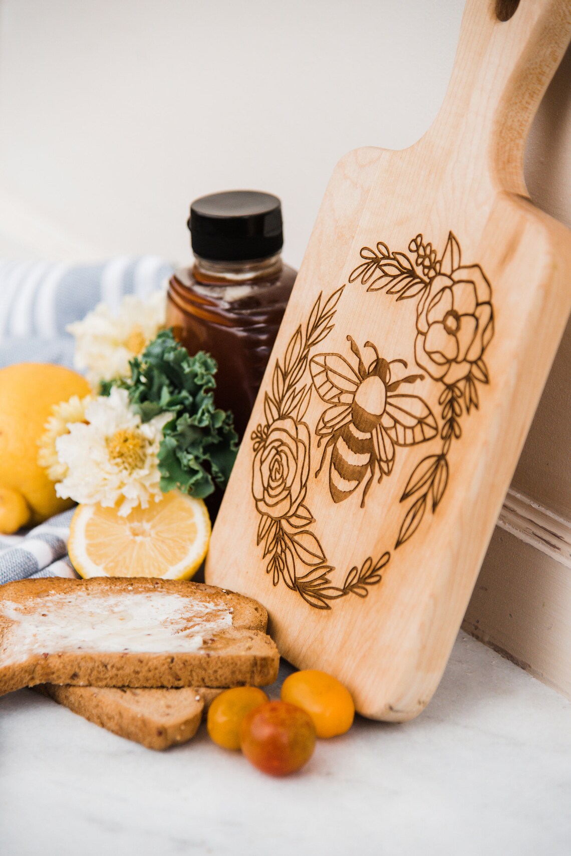 Cute Floral Honey Bee Cutting Board Gift for Bee Keeper - Etsy